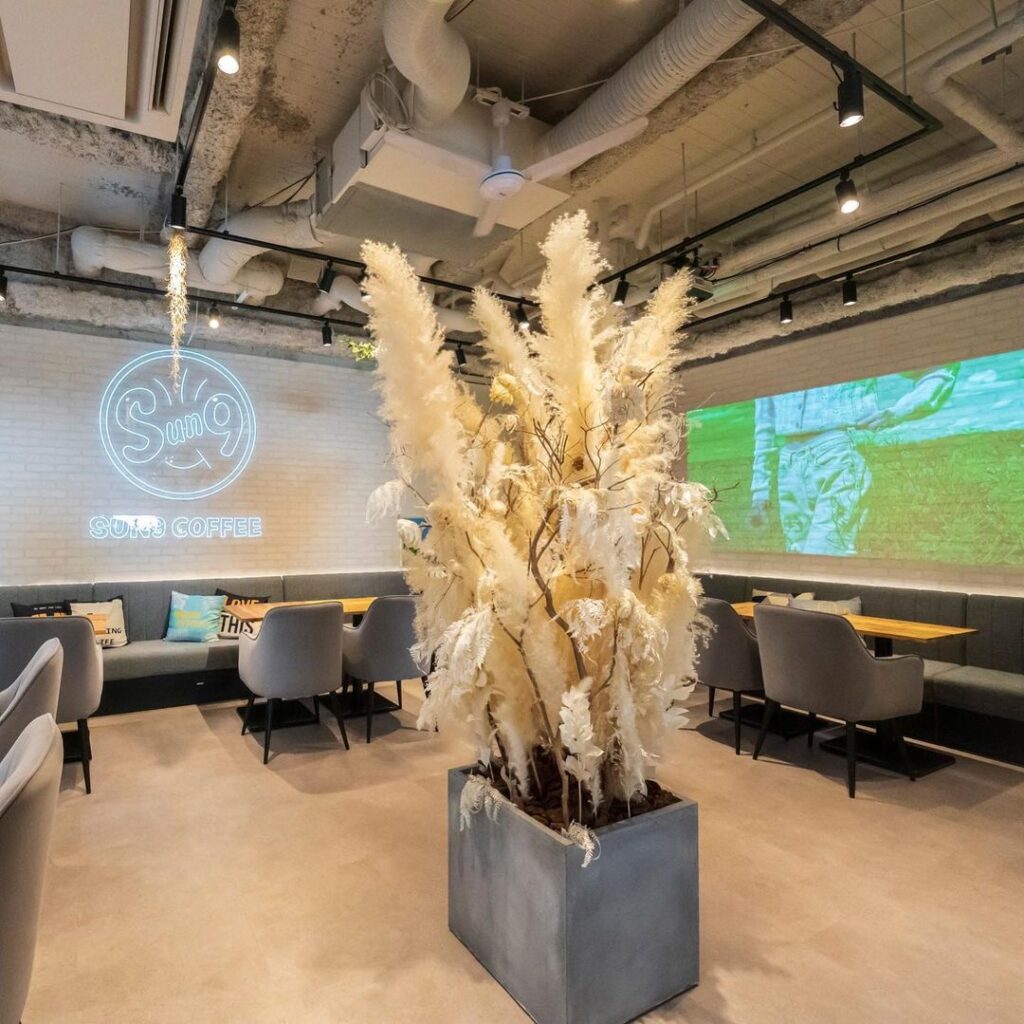 【大阪】大阪市内にあるペット可カフェ16選（実際のレポ付き）韓国風カフェやNEW OPENの注目スポットを集めました – おでかけわんこ部 | 愛犬とのおでかけ情報ポータルサイト