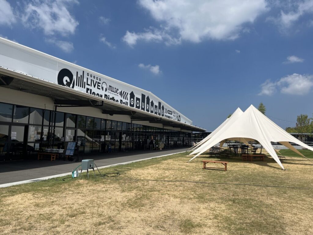 【大阪府】全館ペット同伴OK「WHATAWON」を徹底取材！フードコートもOK？同伴マナーやルールは？ – おでかけわんこ部 | 愛犬とのおでかけ情報ポータルサイト